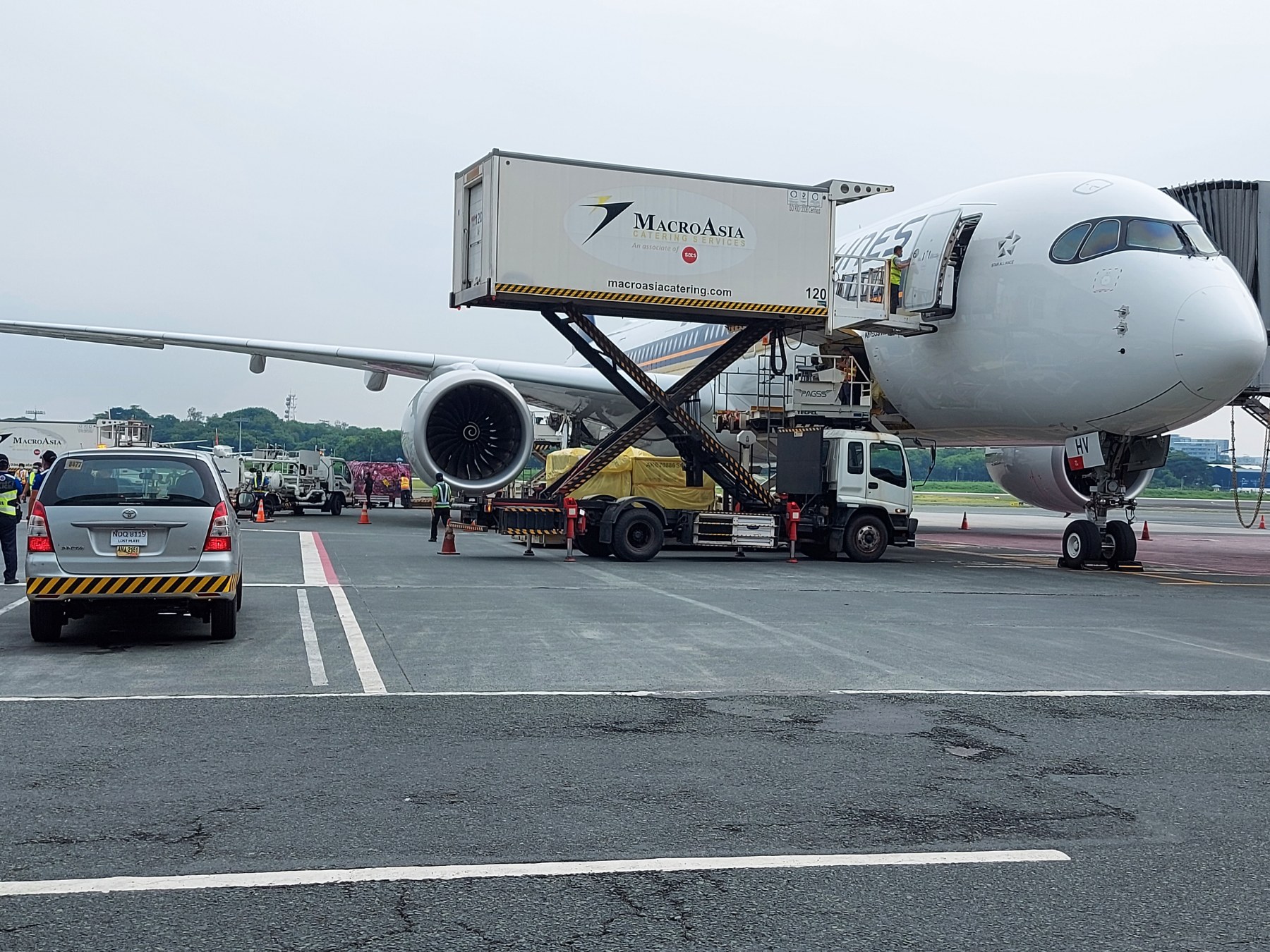 Over 400-K doses of Moderna arrive in PH - PTV News