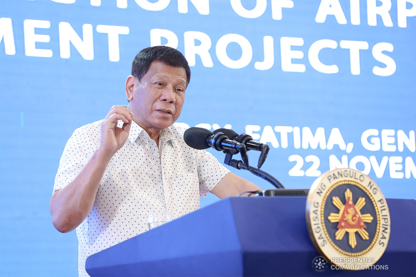 Duterte appoints new Comelec chair, commissioners - PTV News