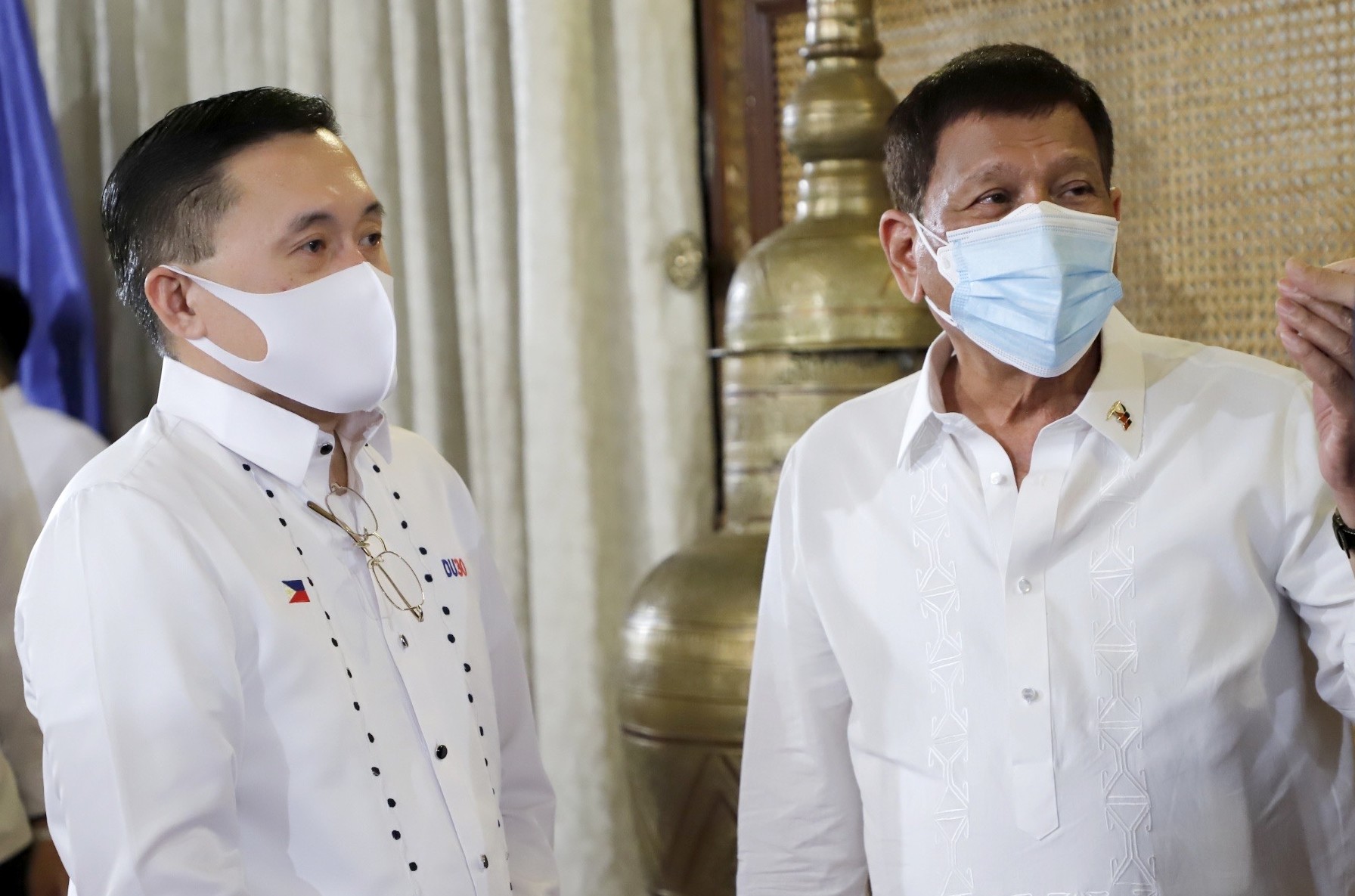 Bong Go lauds PRRD approval of benefits for HCWs in cash equivalents ...