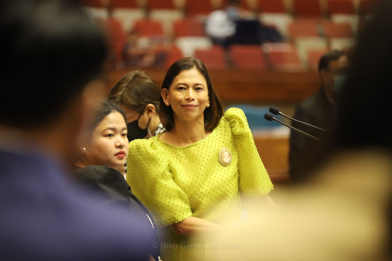 Solon seeks to revive ‘old glory’ of PH footwear industry - PTV News