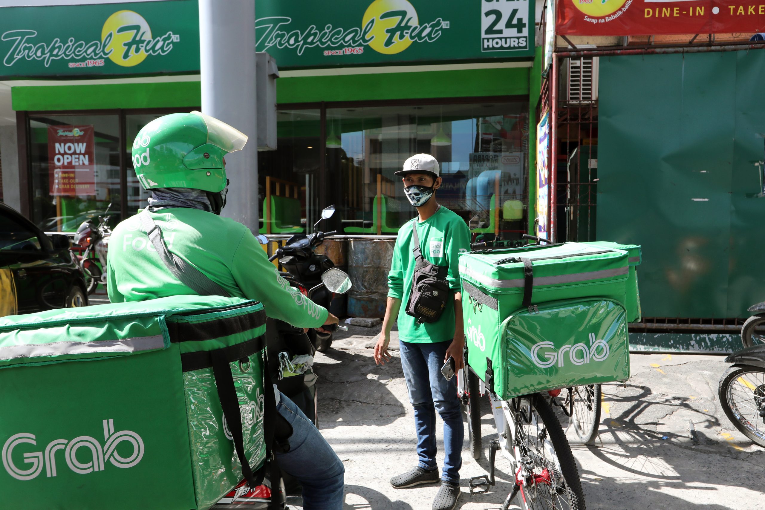 LTFRB OKs franchise for 100-K Grab vehicles - PTV News