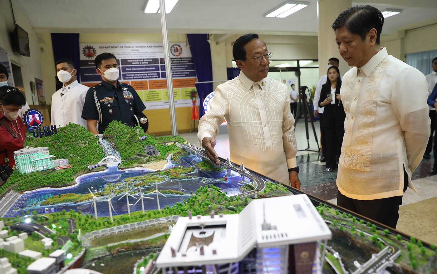 PBBM to DPWH: Embrace innovation, streamline processes, be transparent ...
