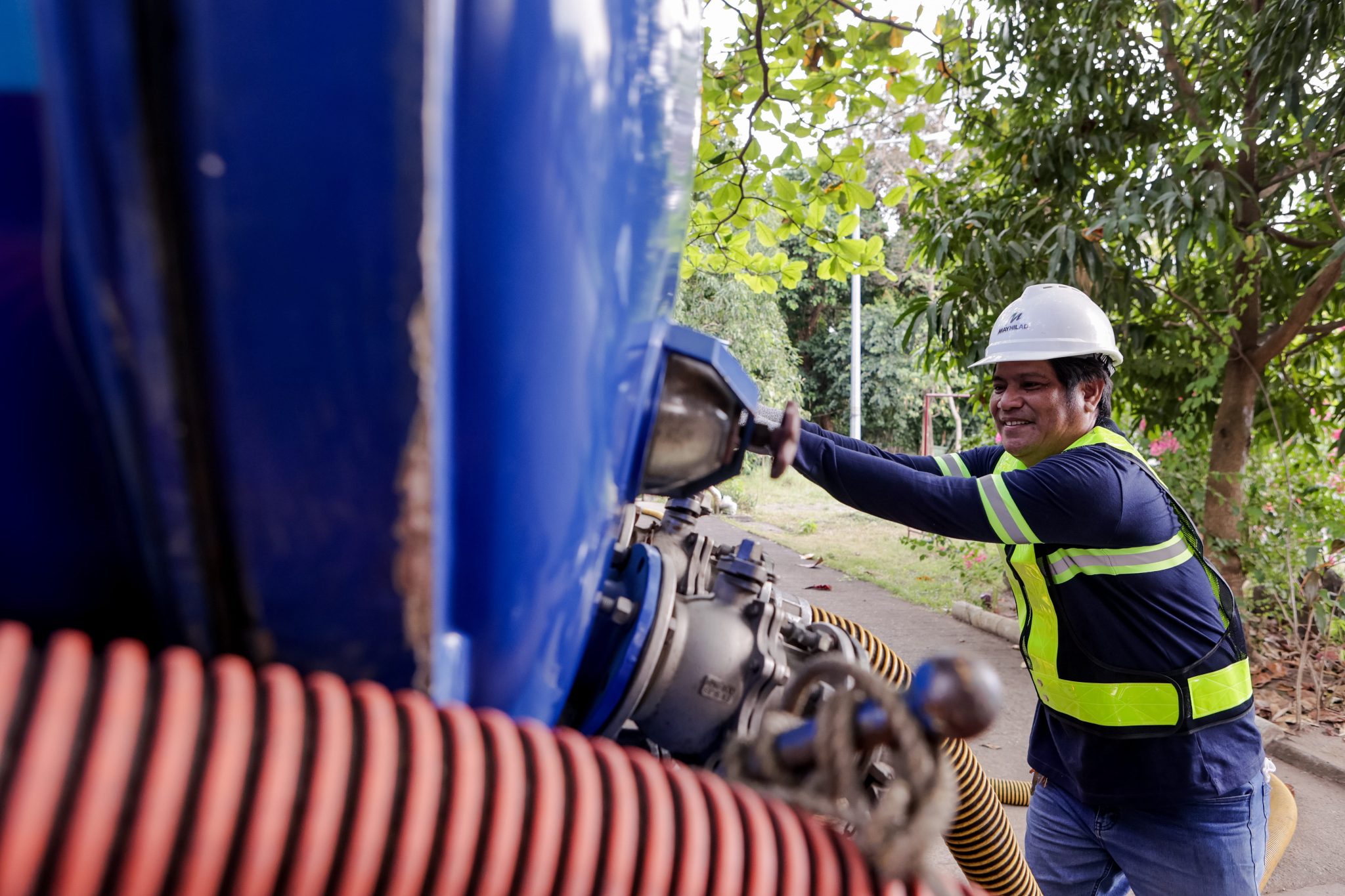 Maynilad offers desludging services this June - PTV News